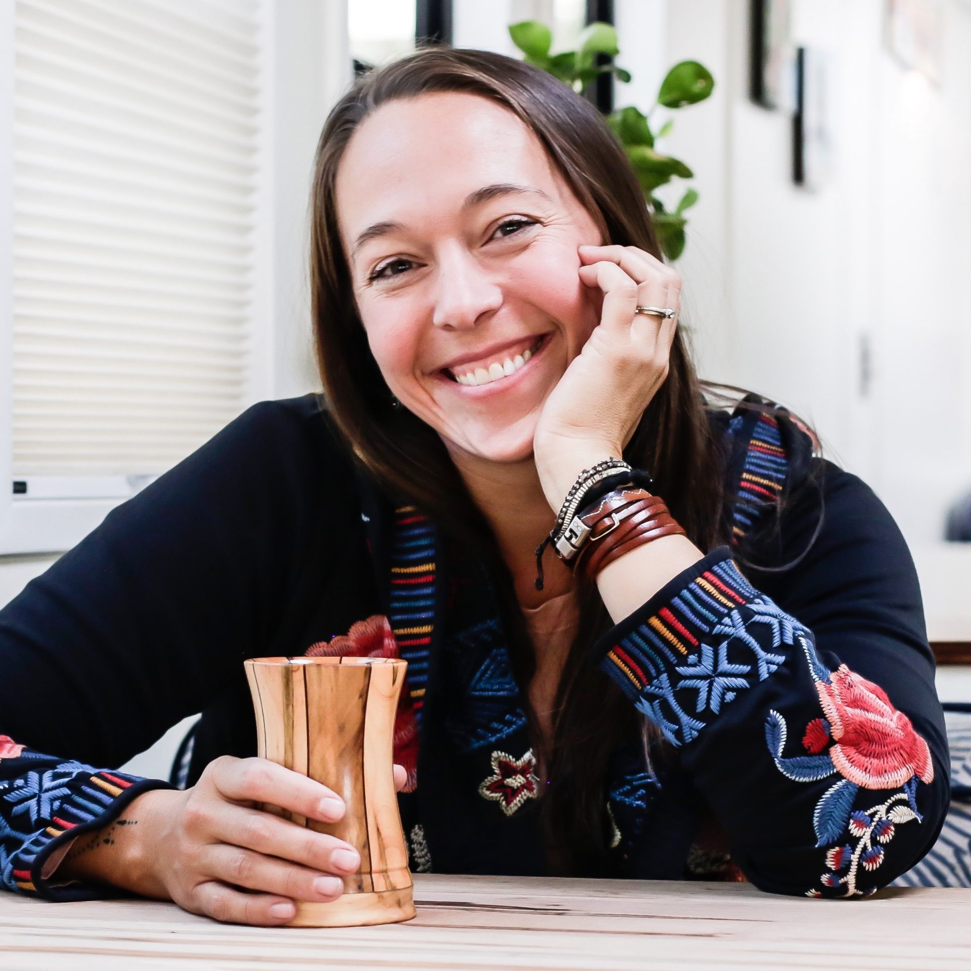 ANNE CLOUD - Benztown